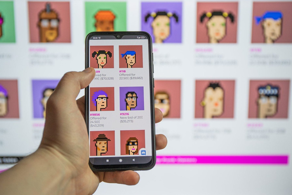 Beyond the Hype: Identifying Real Utility NFTs for Profitable Trading ...